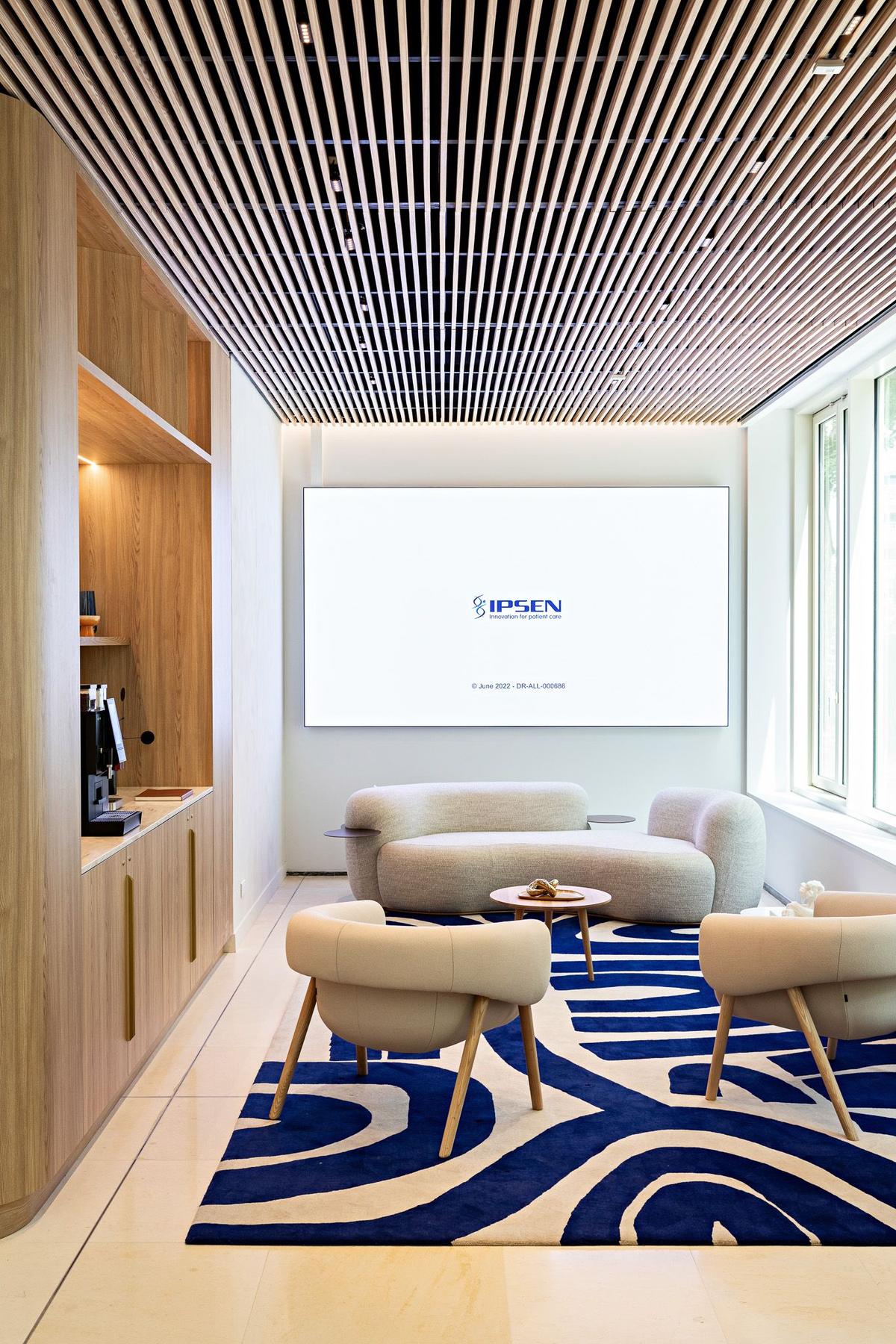 Ipsen: A headquarters at the heart of its transformation. | Factory