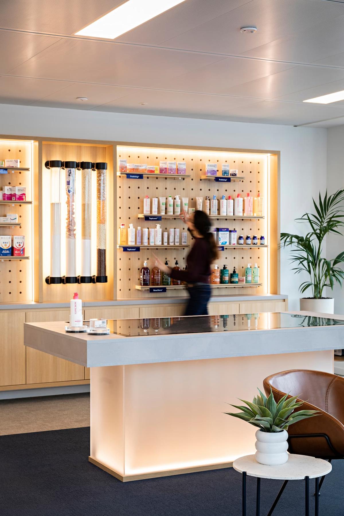 Mayoly, an iconic leader in the pharmaceutical sector. | Factory